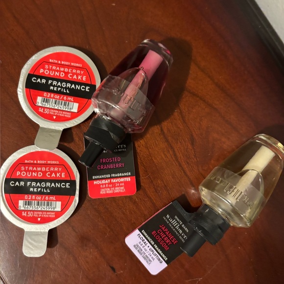 Bath & Body Works | Accents | Nwt Bath Body Works 2 Wallflower Refills ...